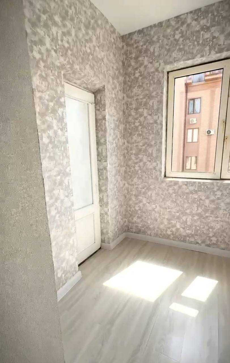 БЕРУНИЙ 3/4/4. КИРПИЧ 114м2. Евроремонт. метро 400м. Ключи в нотариусе
