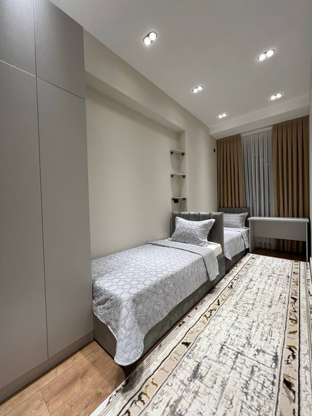 Продается 4х ком. квартира в новостройке, ор-р: ул.Паркентская, 90м2