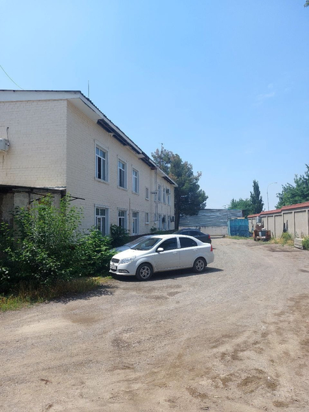 База 43 сотки вдоль дороги
