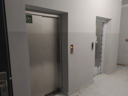 3 xonali uy, 13 etaj, lift 2 ta, 2022 yilda topshirilgan