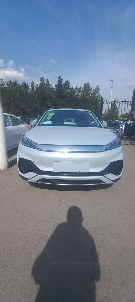 Byd yuan plyus сотилади.