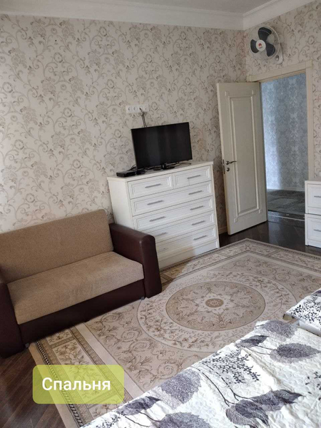 Продаётся квартира на Алайский голден хаус 78 кв 3 етаж 2 комнаты