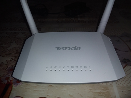 Новый Вай-Фай Wi-Fi роутер TENDA D301 с портом USB ADSL2+ IPTV