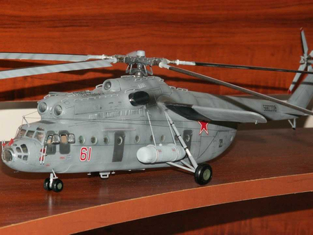 Сборная модель вертолета Ми-6 (Aмодел, 1/72)