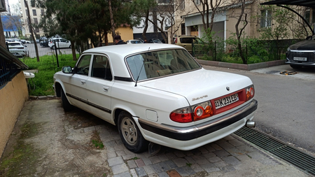 Газ 31105 сотилади