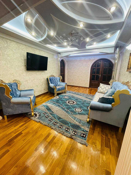 Сдаётся 4/4/12, напротив Гламура, улица Нукуская, ID: 53437