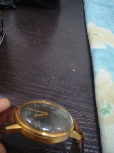 Продам наручные часы победа