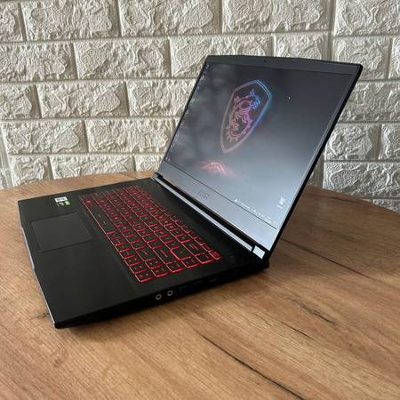 Ненужный Игровой Ноут c gtx 1650  видео картой