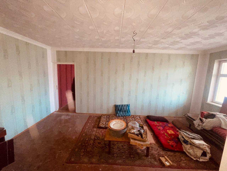 Фаргона, Киргули, Янги Аср кочаси 3 дом,3 этаж 2 хоналик уй сотилади