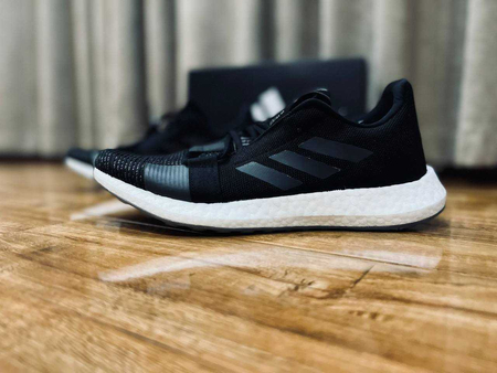 Adidas SENSEBOOST GO беговые кроссовки
