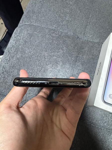 Iphone X sotiladi