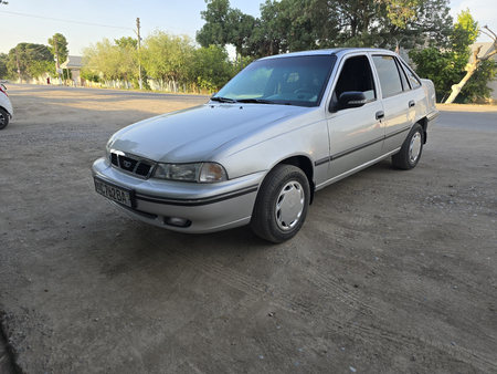 Nexia SOHC 2003 sotiladi