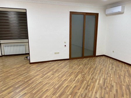 Сдам в Аренду Офис 160 кв.м. Ц-1, Эко Парк, Центр Ташкента