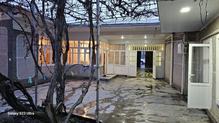 Кибрайский район Продаётся дом  5 соток