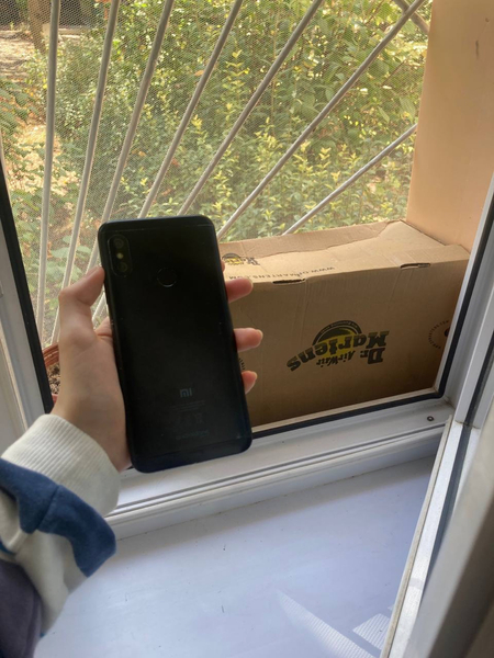 Xiaomi Mi A2 Lite /32гб