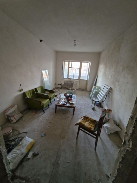 Продатеся квартира на сергели 4