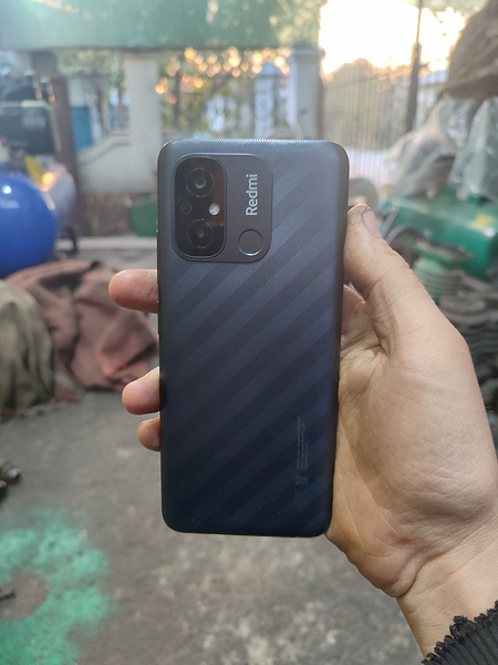 Redmi 12C holati zor