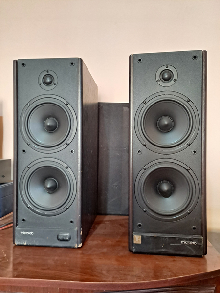 Mikrolab SOLO 7 sotiladi