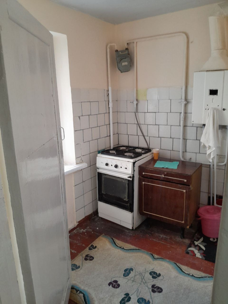 Срочно продается на Саракулька (2/4/4 кирпичный дом балкон 2х6)