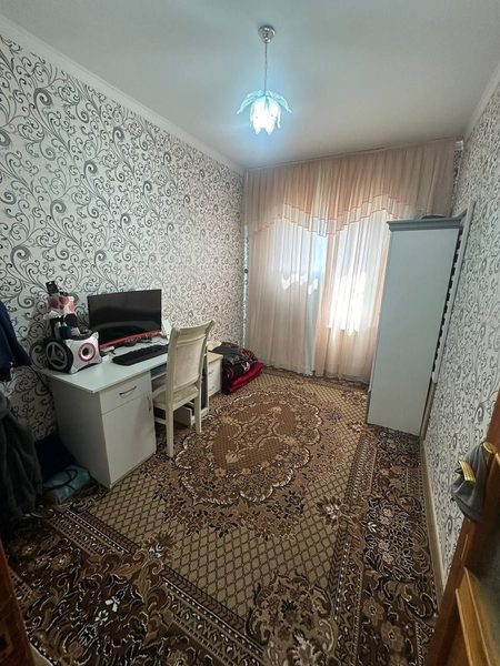 Юнусобод 16 кв 72 охири 4 хона яхши ремонтли квартира сотилади Срочна