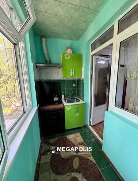 -Чиланзар Ц 2/2/4 Метро Чиланзар Продается квартира