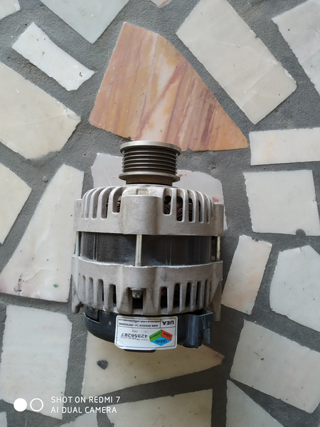 Jentra generator sotiladi