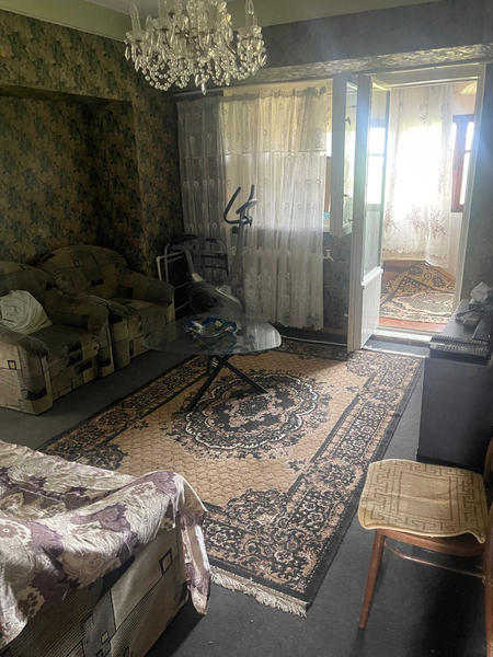 Сдается 3 комнатная квартира на Алайский базар