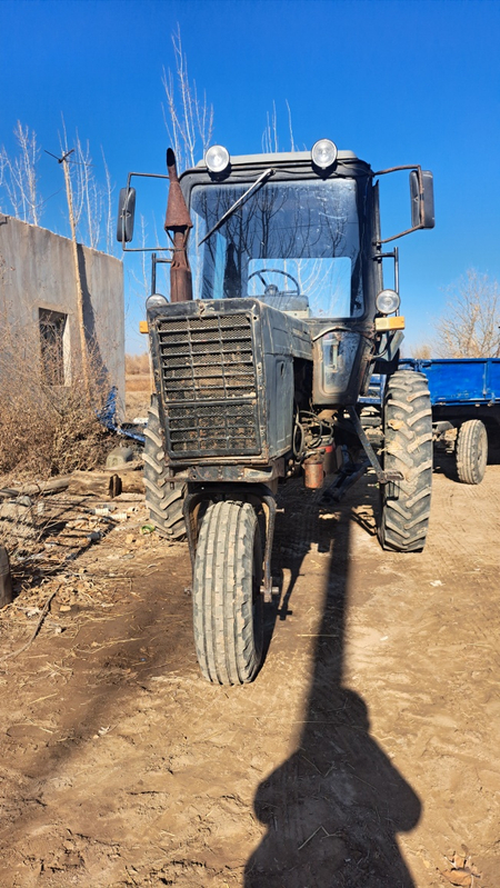 MTZ trkamasi blan