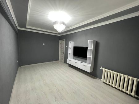 Срочно продаю 3комнатная евро квартира на Юнусабаде 4-кв новый ремонт.