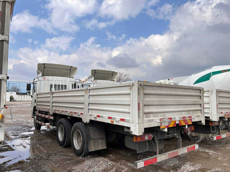 Shacman L3000 Бортовой 18 тонн (икки мост) 270 от кучи