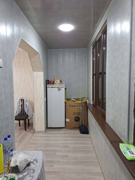 Chilonzor 20A  1/1/5  sredniy remont arentir ilon ota masjit