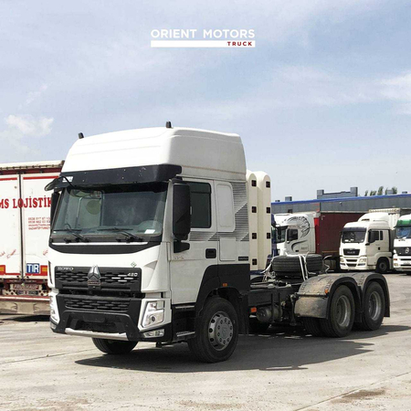 Тягач HOWO V7 CNG подушкалик арзон тягач
