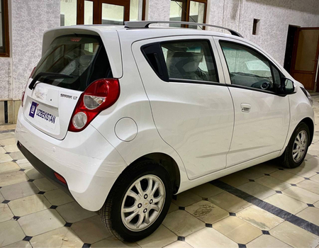 Spark avtomat elegant plus 2022 yil