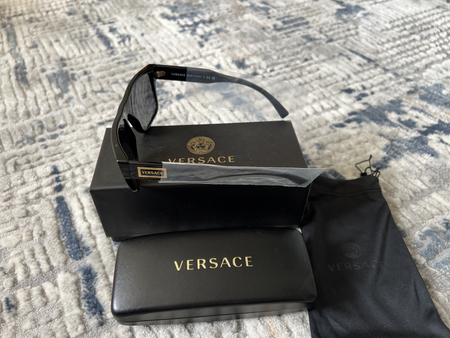 солнцезащитные очки Versace оригинал.