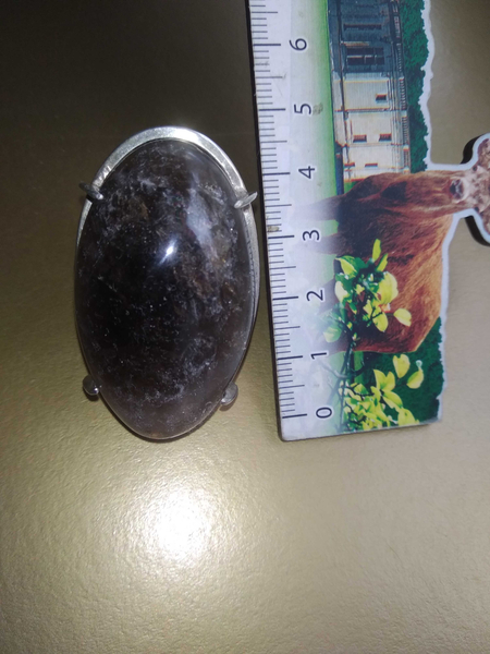 Серебряное кольцо с шикарным крупным камнем РАУХТОПАЗ с включениями