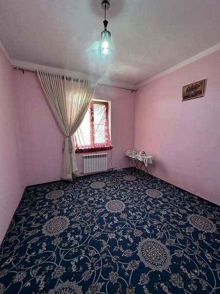3 xonali 4 qavat 105 m2 ğishtli dom Nurafshon restoran