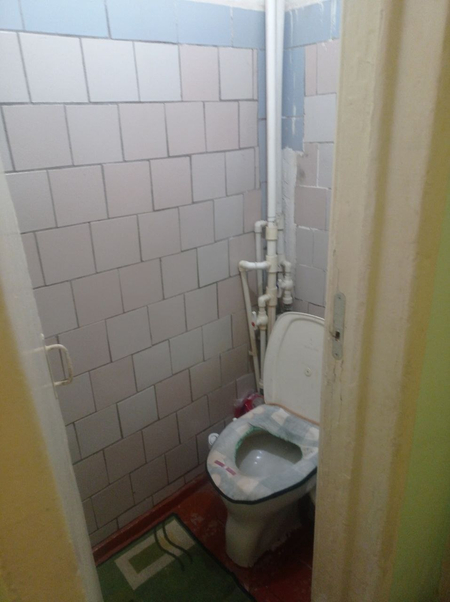 Яшнабадский р-н. Панельный. 2-х комн. 2-й этаж. 47м².