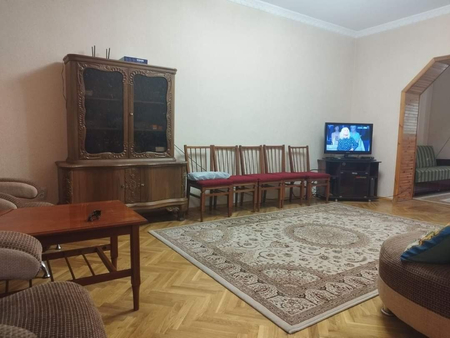 3-комнатная квартира на Дархане (метро Хамид Олимжан)..
