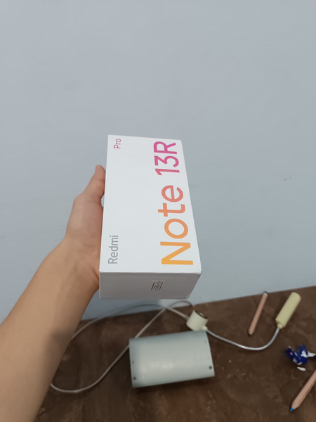 Redmi not 13r pro 12/256