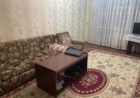 Сдаётся 3х ком квартира на 2 этаже, ор,6 мкр ,лавитта