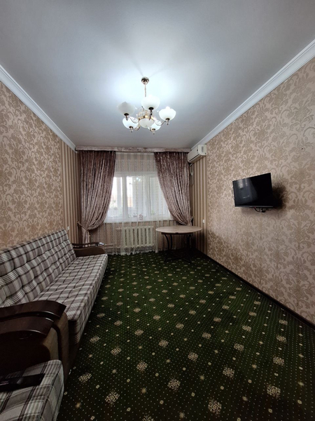 Продаю Квартира Кушбеги Своя 4/4/4 Кирпич 77 серия с мебелю и техникой