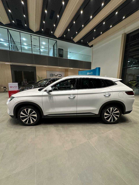 BYD Song Plus CHAMPION DMi 2024 года