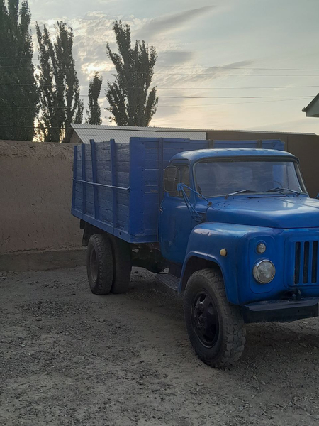 Gaz 53 sotiladi srochna