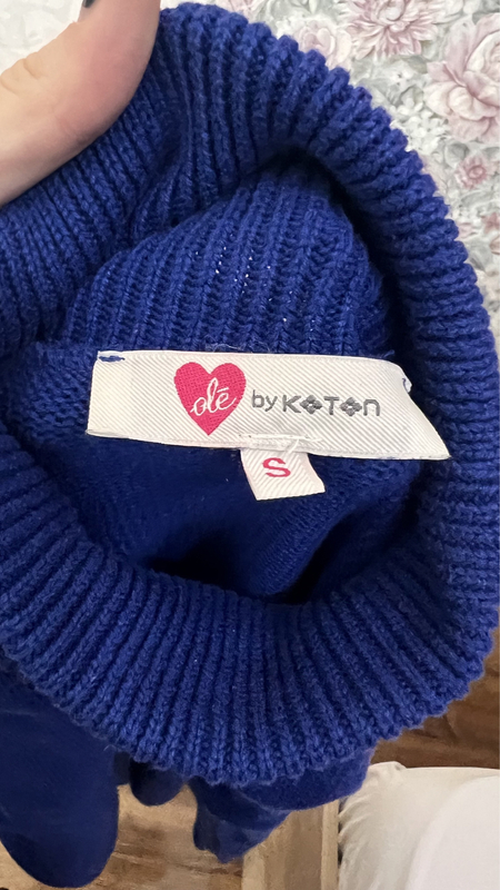Короткий свитер Koton