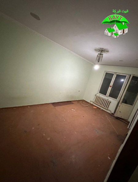 ^Чиланзар 19 квартал 2-х комнатная ор. Автошкола Продаётся квартира