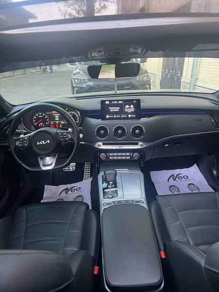 Kia STINGER 2023