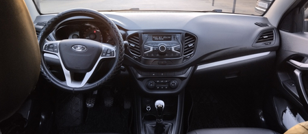 Lada vesta SW чёрная жемчужина