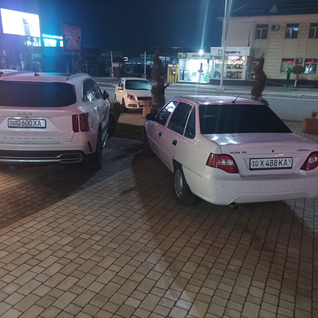 Neksiya 2 xama joyi chotke yurshga tayor