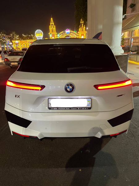Продается свой автомобиль BMW IX или обмен на BMW X7