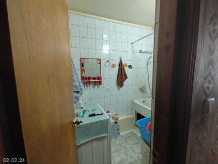 Квартира на ТТЗ-1 4/3/4 среднее состояние Балкон 2*6 + навесной  76м2
